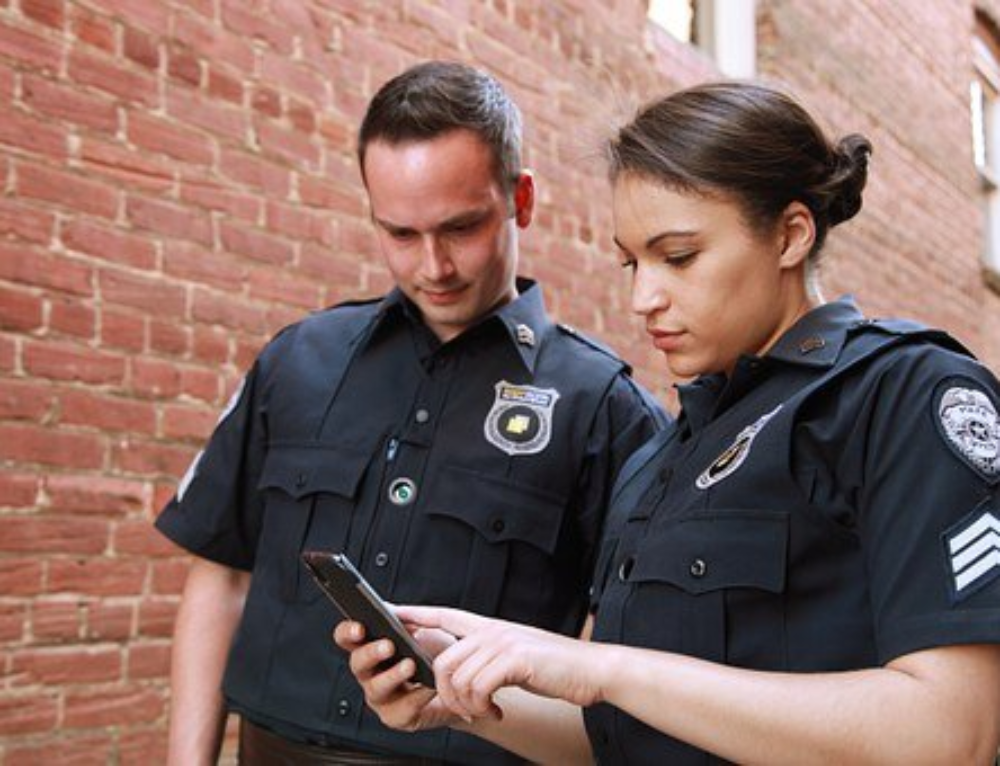 Crowd Management 101: How to Handle Crowds at Big Events? - Operational ...